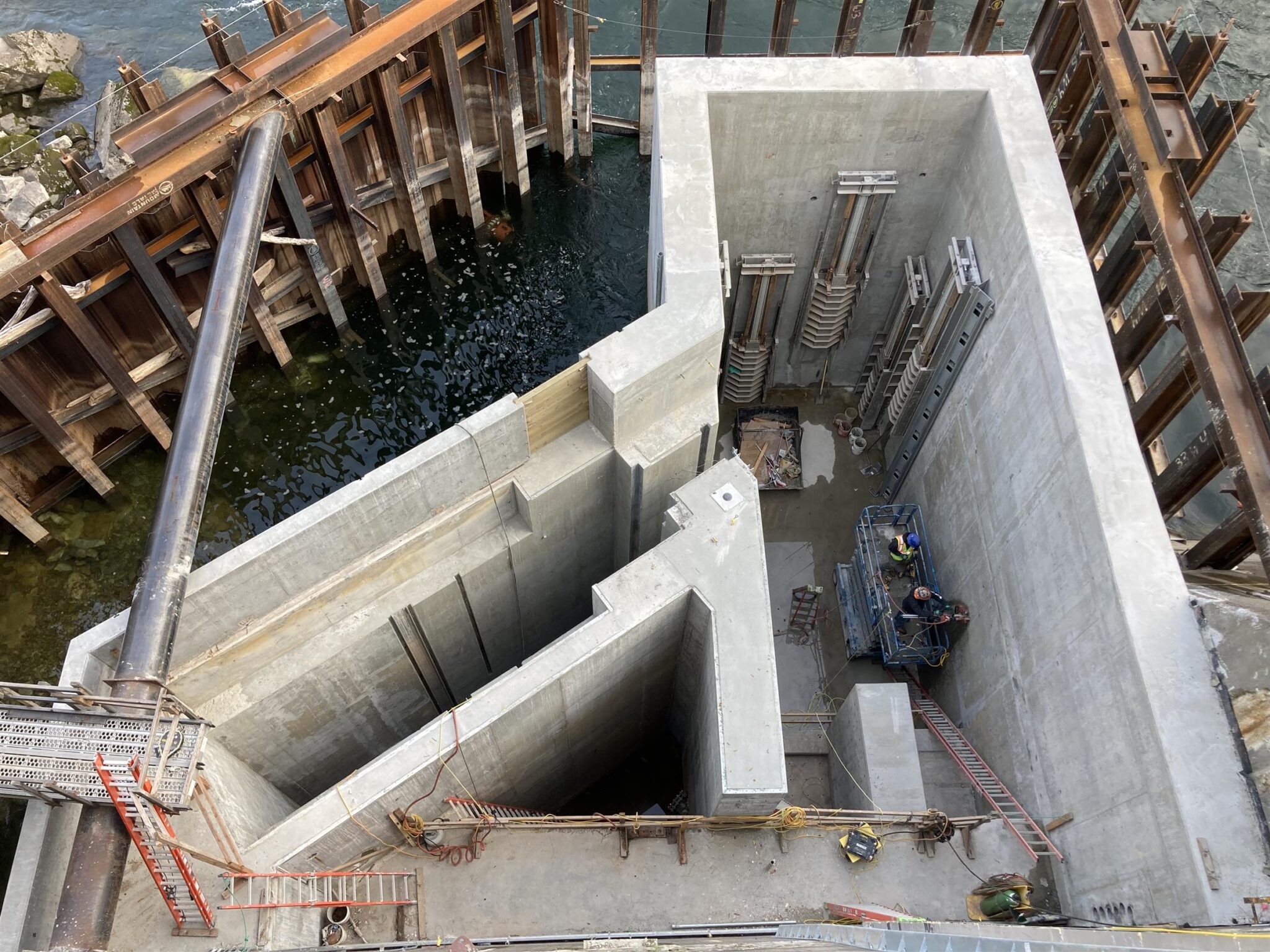 Cabinet Gorge Dam Fish Passage Facility – Slayden Constructors, Inc.